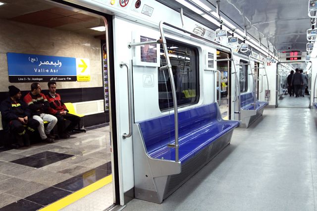 Uskowi on Iran - اسکویی در باره ایران: New Tehran Metro Line 3 in operation