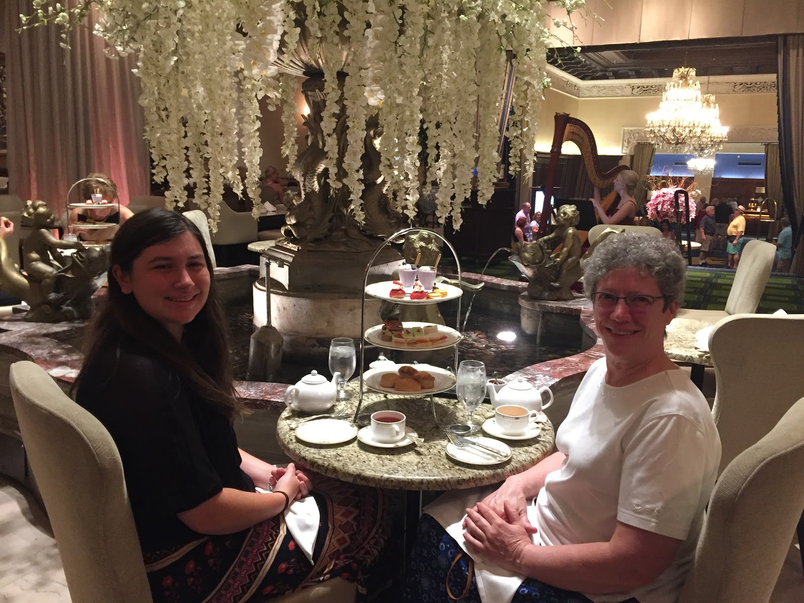 Rosemary's Sampler: Afternoon Tea - The Drake, Chicago, IL