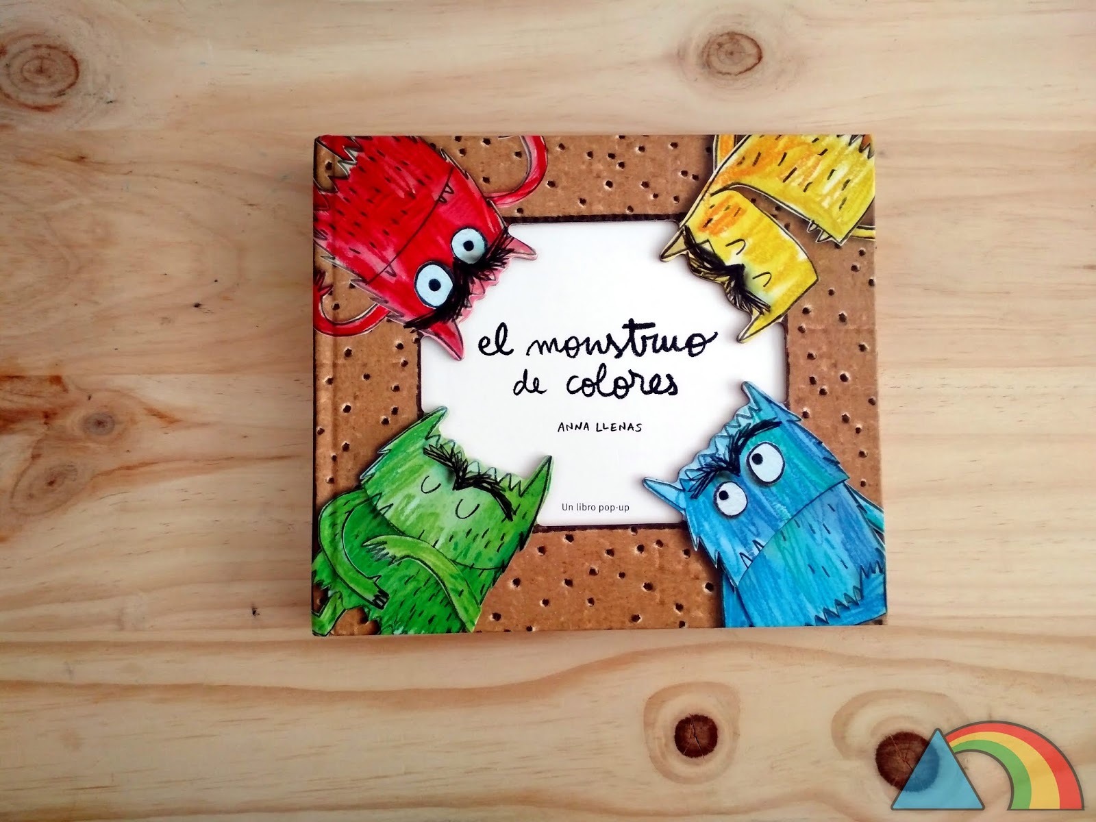 El Triángulo Arcoíris: Libros colección "El monstruo de colores" de ...