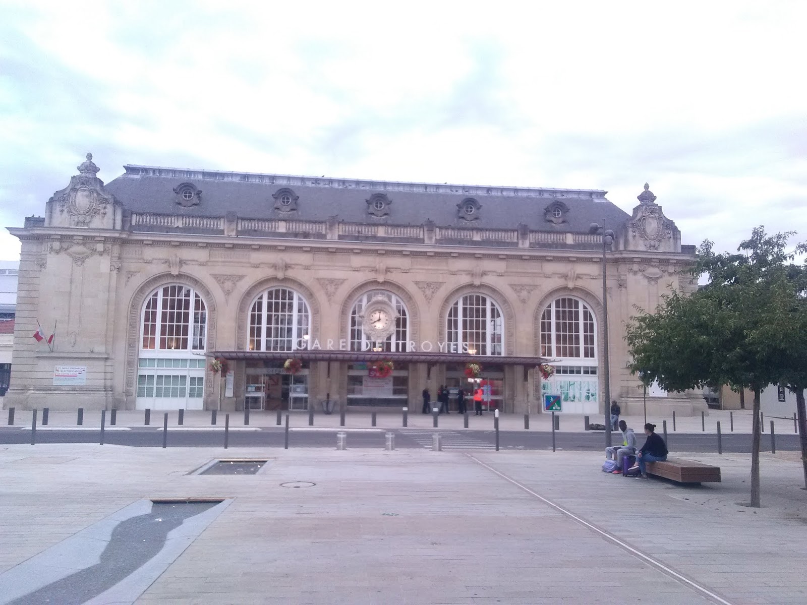 LA PASSION DU TRAIN: à Troyes et Chaumont par Laurent