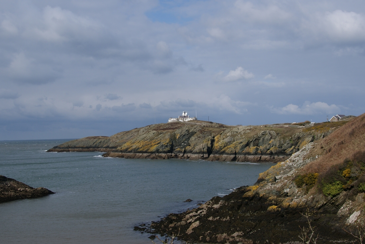 Neal's Lighthouse Blog: Point Lynas Lighthouse, Llaneilian, Holy Island ...