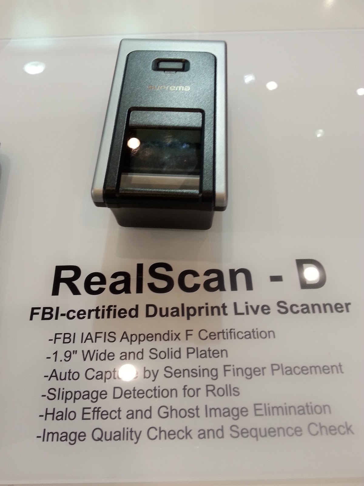 Biometricos: Sistemas biometricos en Cartes 2015