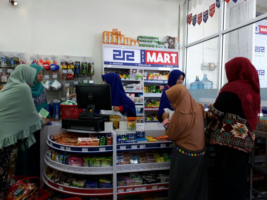 212 Mart Bengkulu, Tempat Belanja Baru di Bengkulu - Intan Novriza ...