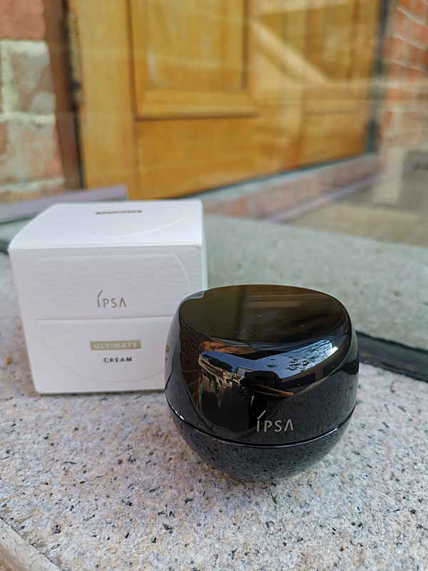 [美容] 緊緻小顏術 ~ IPSA Cream Ultimate 極緻活肌修護面霜 : minibubble