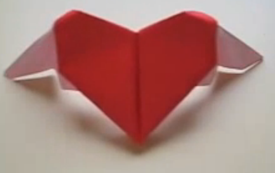¿Cómo hacer un Corazón alas? | Papiroflexía para Niños