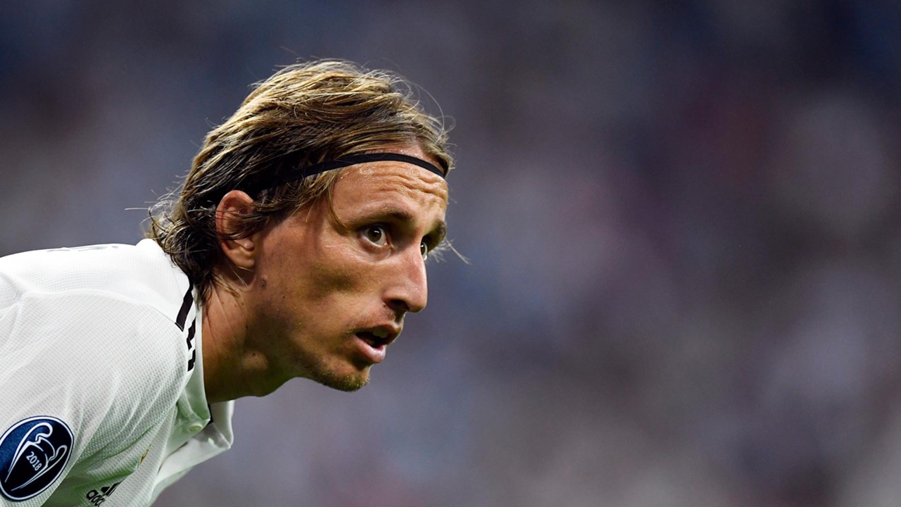 Espaço Aberto: Modric, o melhor do mundo? Isso já é "muito por demais".