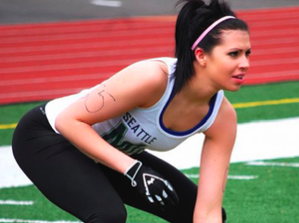 NFL Football Guru: Mark Rypien's Daughter is Hot.. and shes a Quarterback!