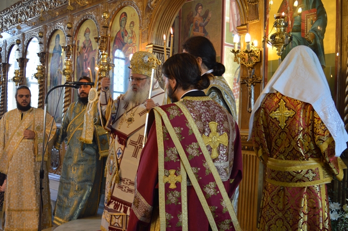 ΜΟΝΑΧΙΚΗ ΚΟΥΡΑ ΚΑΙ ΧΕΙΡΟΤΟΝΙΑ ΕΙΣ ΔΙΑΚΟΝΟΝ ΣΤΗΝ Ι.Μ. ΕΔΕΣΣΗΣ | TASTV.gr ...
