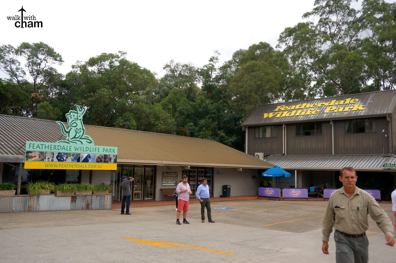 Walk with Cham: Featherdale Wildlife Park Sydney Australia