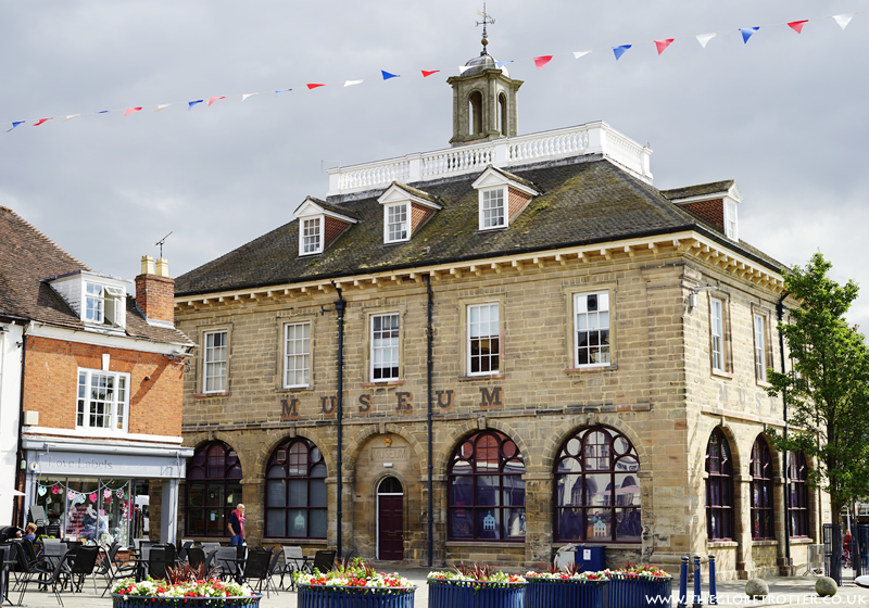 Attractions and things to do in Warwick - The Globe Trotter