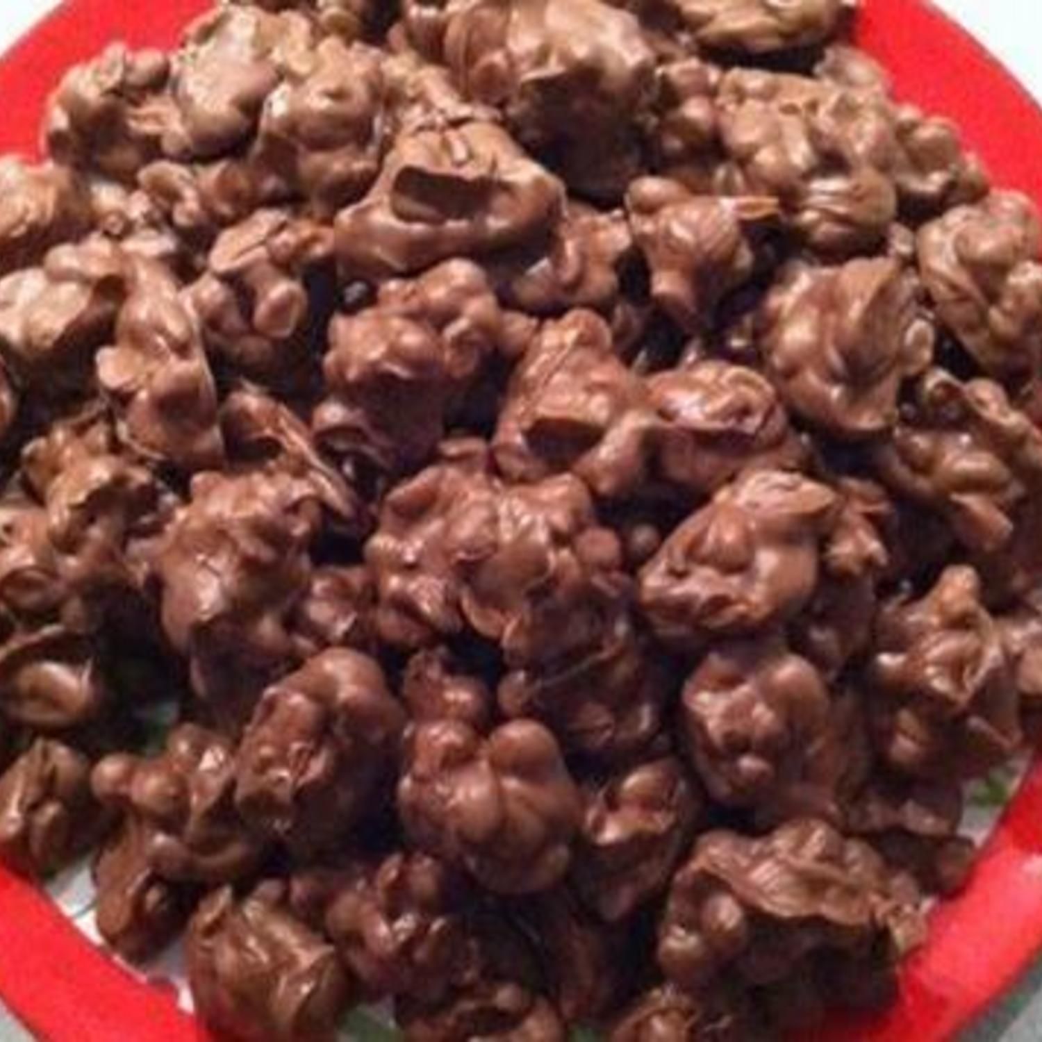 CROCK POT CANDY RECIPE (MR. BUD CANDY)