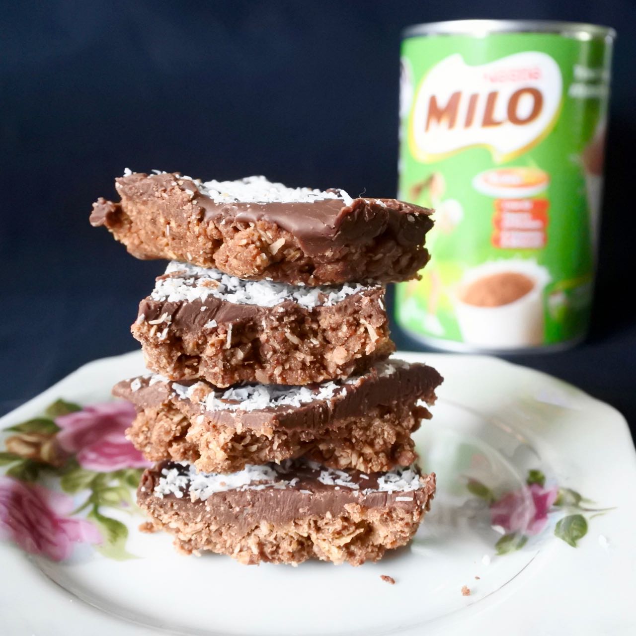 Green Gourmet Giraffe: Milo weetbix slice