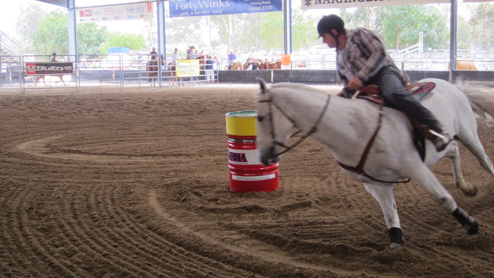 Tami Down Under: Caboolture Market - Rodeo