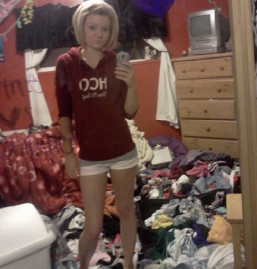 Hot Girls Selfie In Messy Rooms Funnymadworld