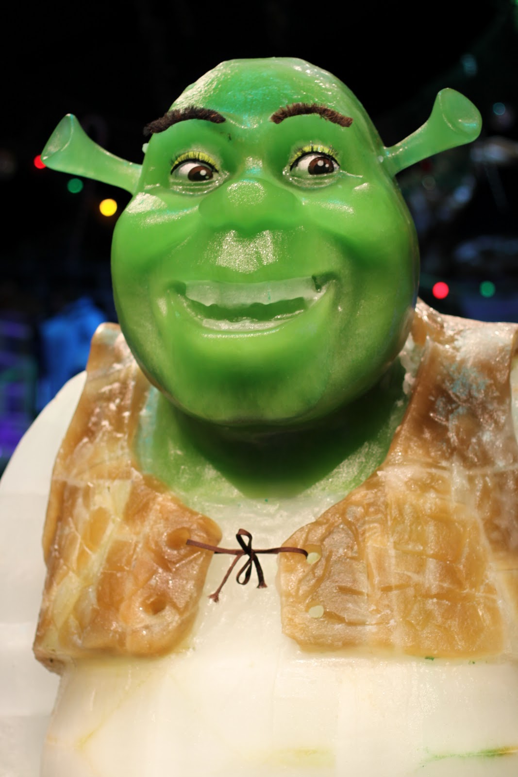 Life as a Frazier: ICE ~ Shrek the Halls