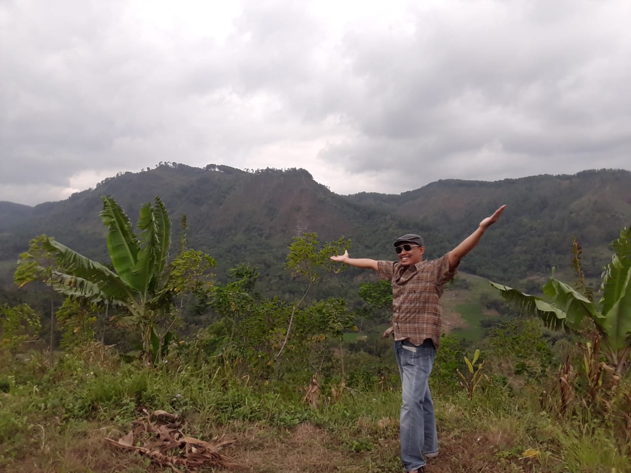 Menikmati Pesona Alam di Wisata Embung Cangkring Kebumen