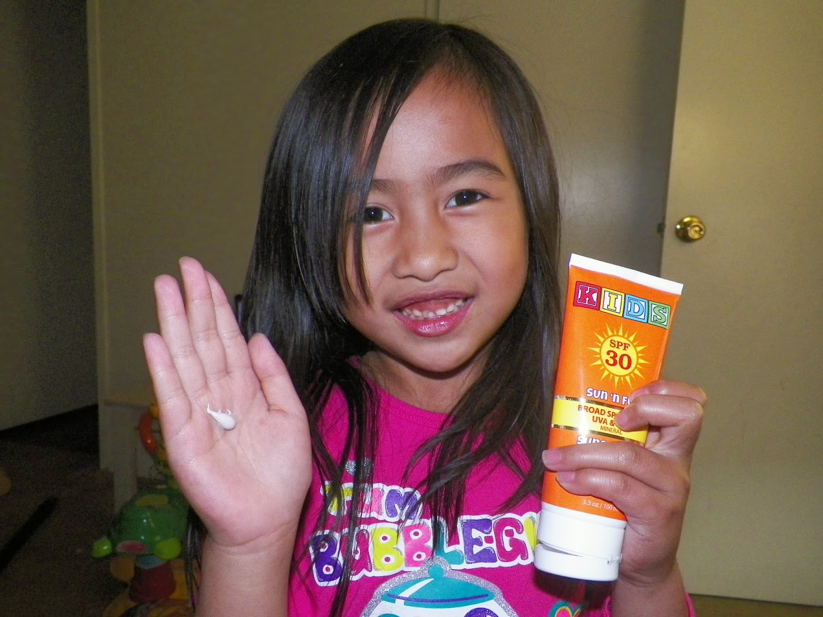 mygreatfinds: Sun'n'Fun Chocolate Scented SPF 30 Sunscreen For Kids Review