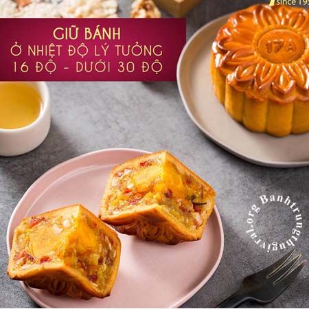 Givral 2 bánh 150g (1 gà quay - 1 đậu xanh)