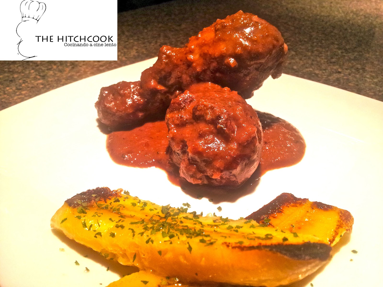 THE HITCHCOOK: MUSLITOS DE POLLO CON CHOCOLATE Y PLÁTANO A LA PLANCHA ...