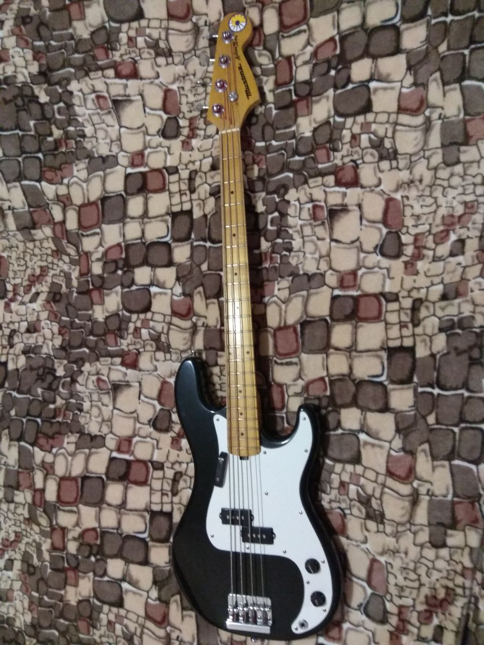 Infrequent Sound [sex.tex] technology: Musima ActionBass 4-string bass ...