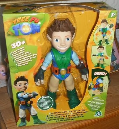 Madhouse Family Reviews: Tree Fu Tom Ultimate Tom poseable figure review