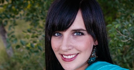 Renee Collins Author Interview ~ JeanBookNerd