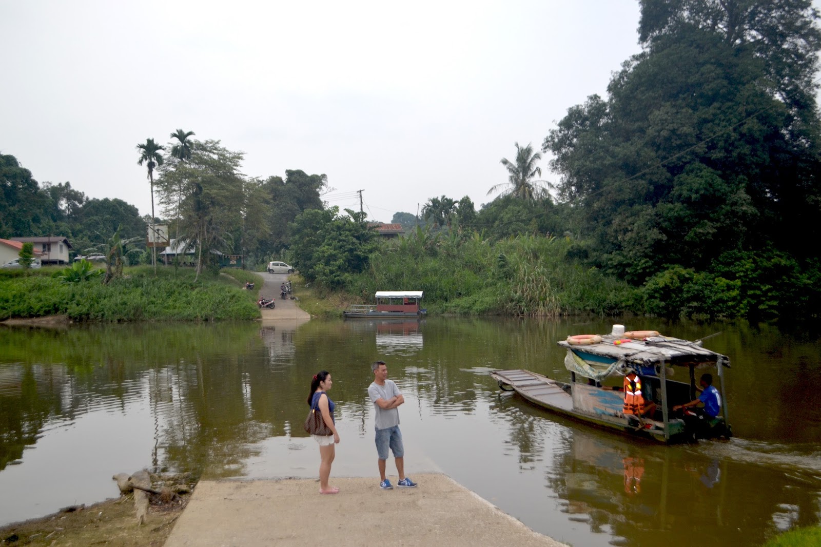 MENIKMATI KULINER KHAS BERPADU NILAI BUDAYA DAN SEJARAH DI SINIAWAN OLD ...