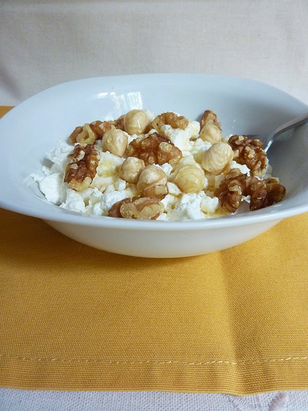 Charo y su Cocina: MATÓ CASERO-MEL I MATÓ (TRADICIONAL)