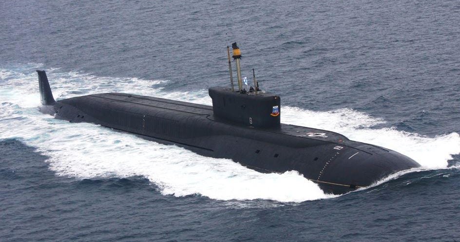 Russia launches deadliest super sub that can fire nuke missiles further ...