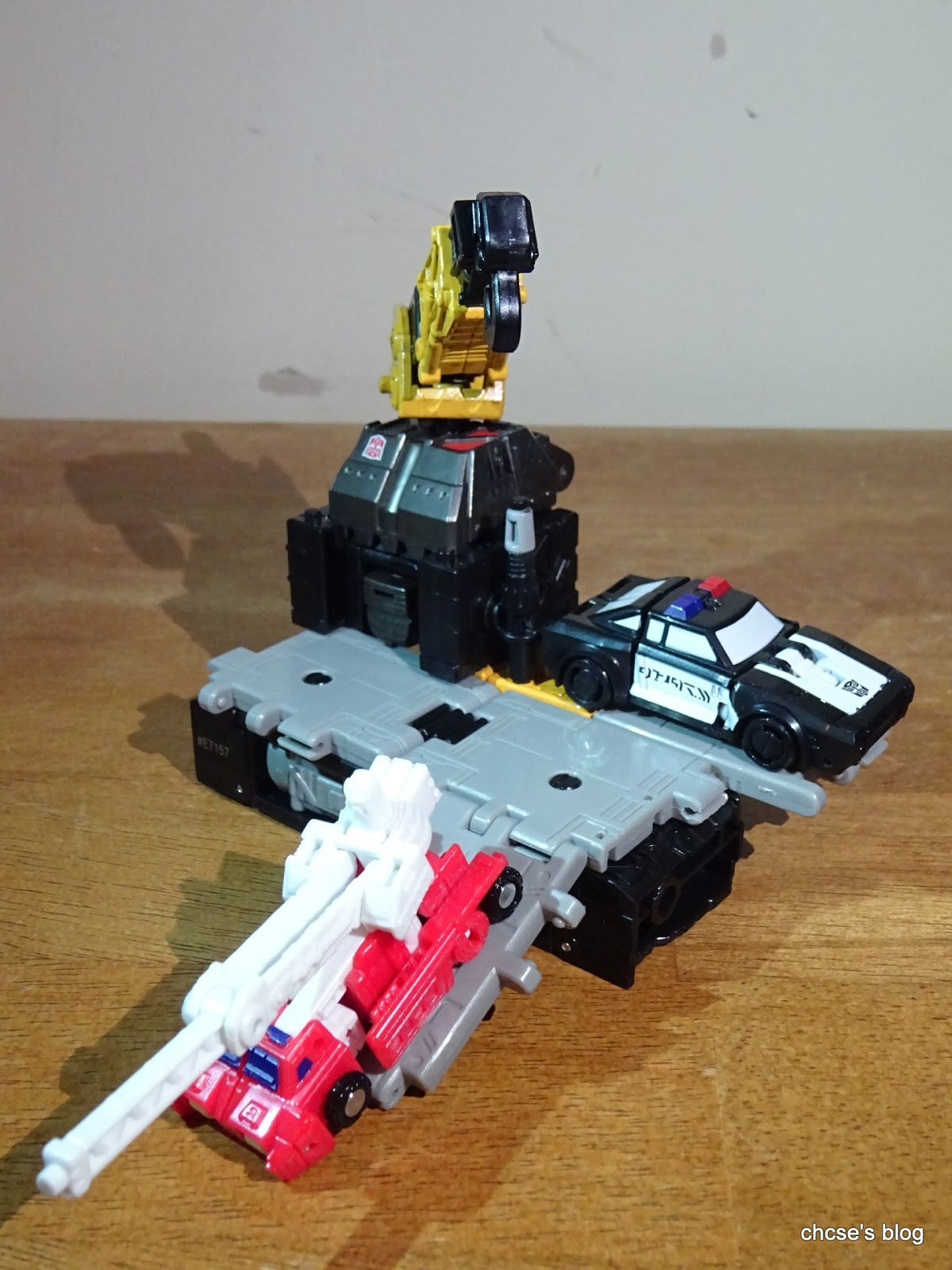 ChCse's blog: Toy Review: Transformers Generations War for Cybertron ...
