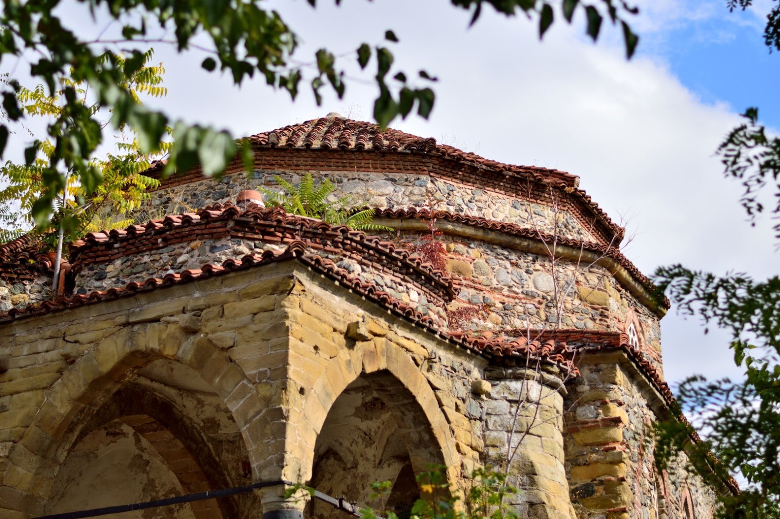 Скритото очарование на Дупница