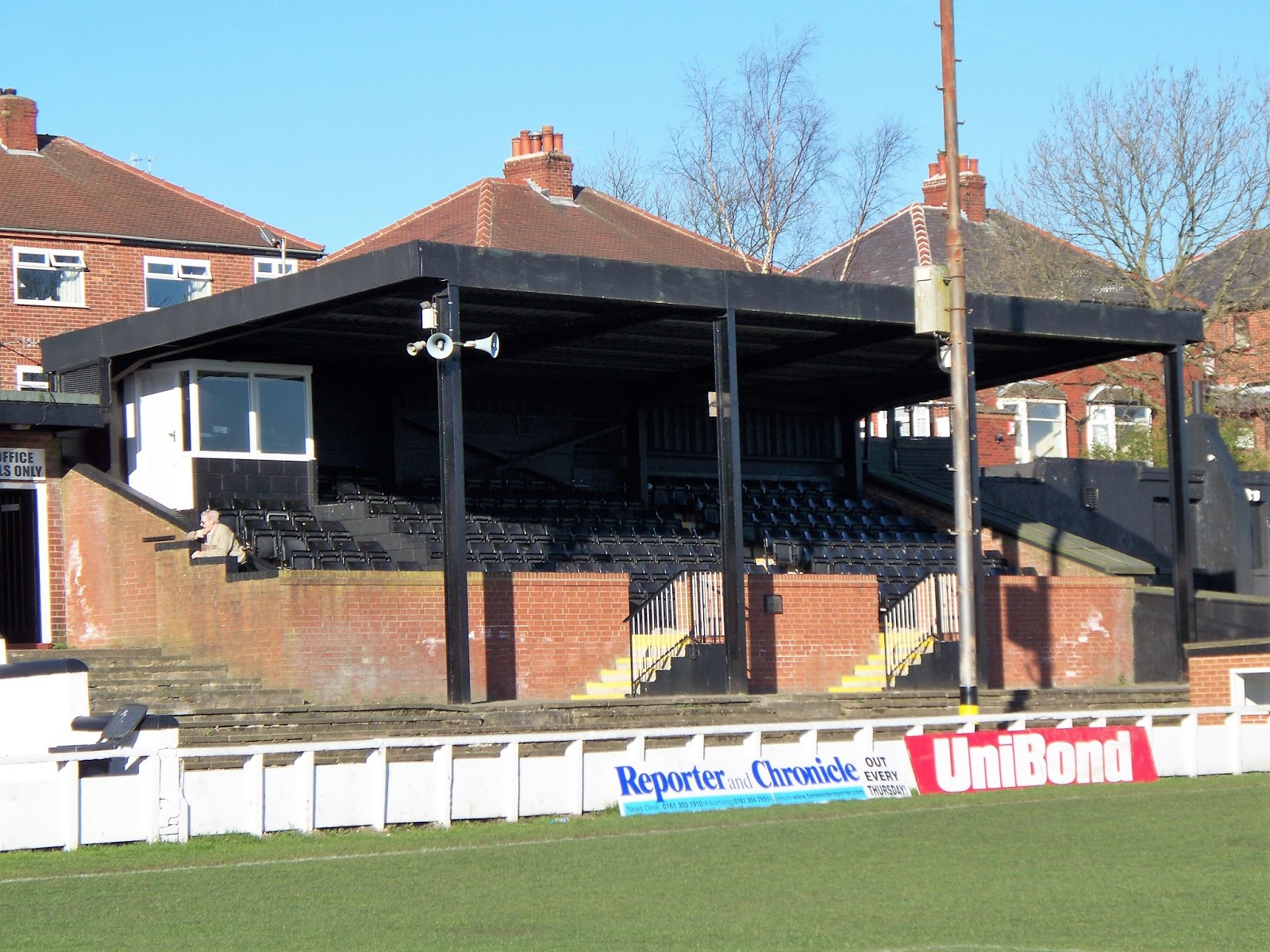 The Wycombe Wanderer: Mossley - Seel Park