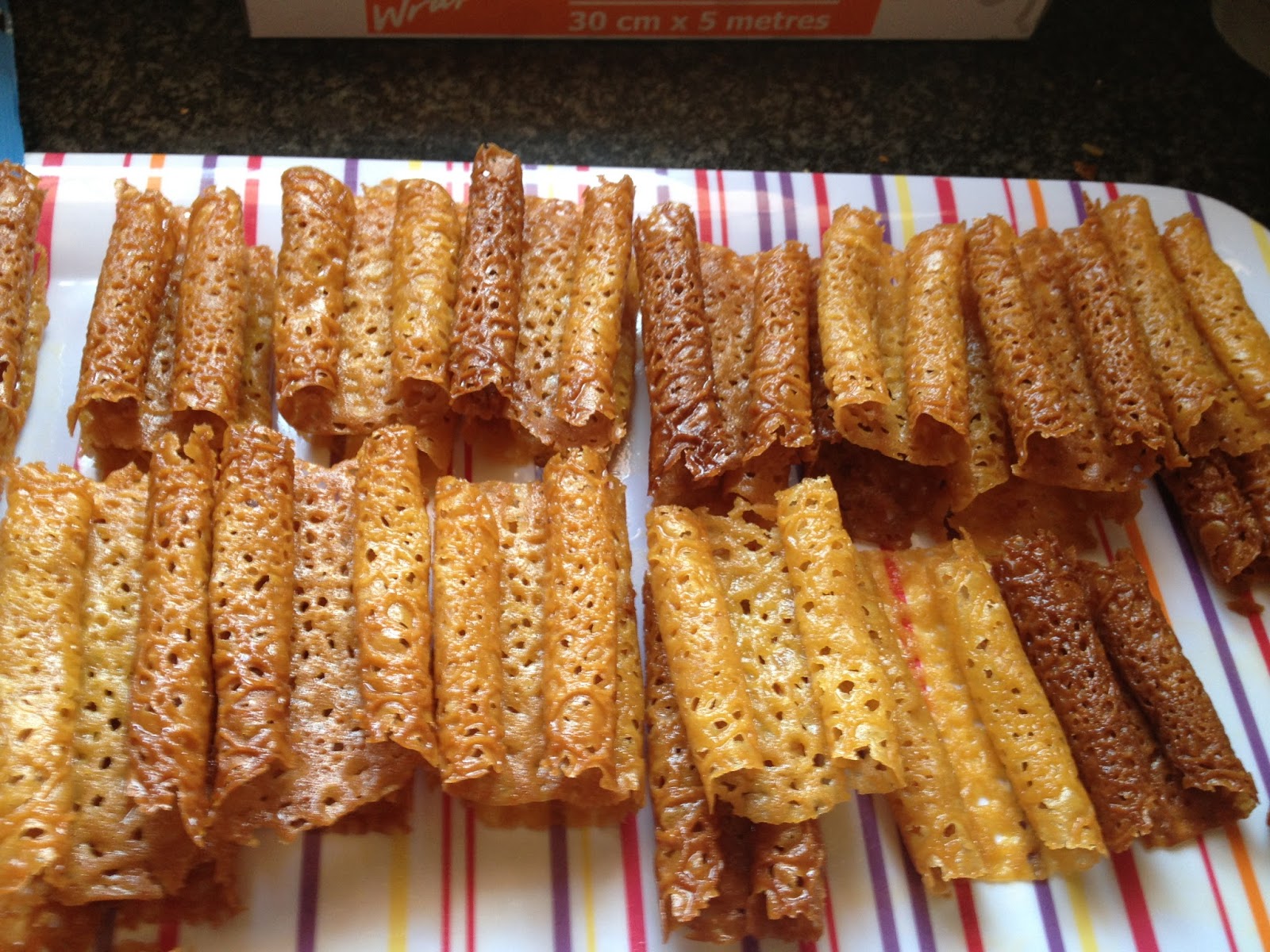 PARSHA DESSERT: Parshas Vezos Habracha-Simchas Torah!