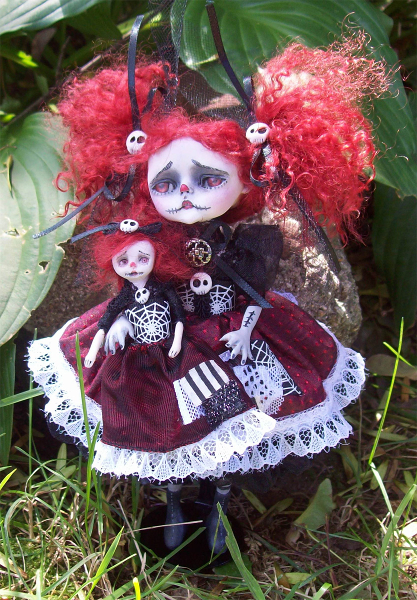 Anne Marie Gibbons Lil' Poes OOAK goth dolls and monsters.: Sally Stitch