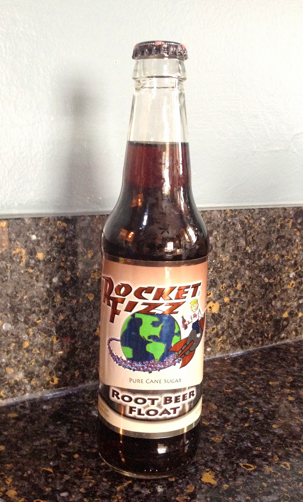 Steve's Root Beer Journal: Rocket Fizz Root Beer Float