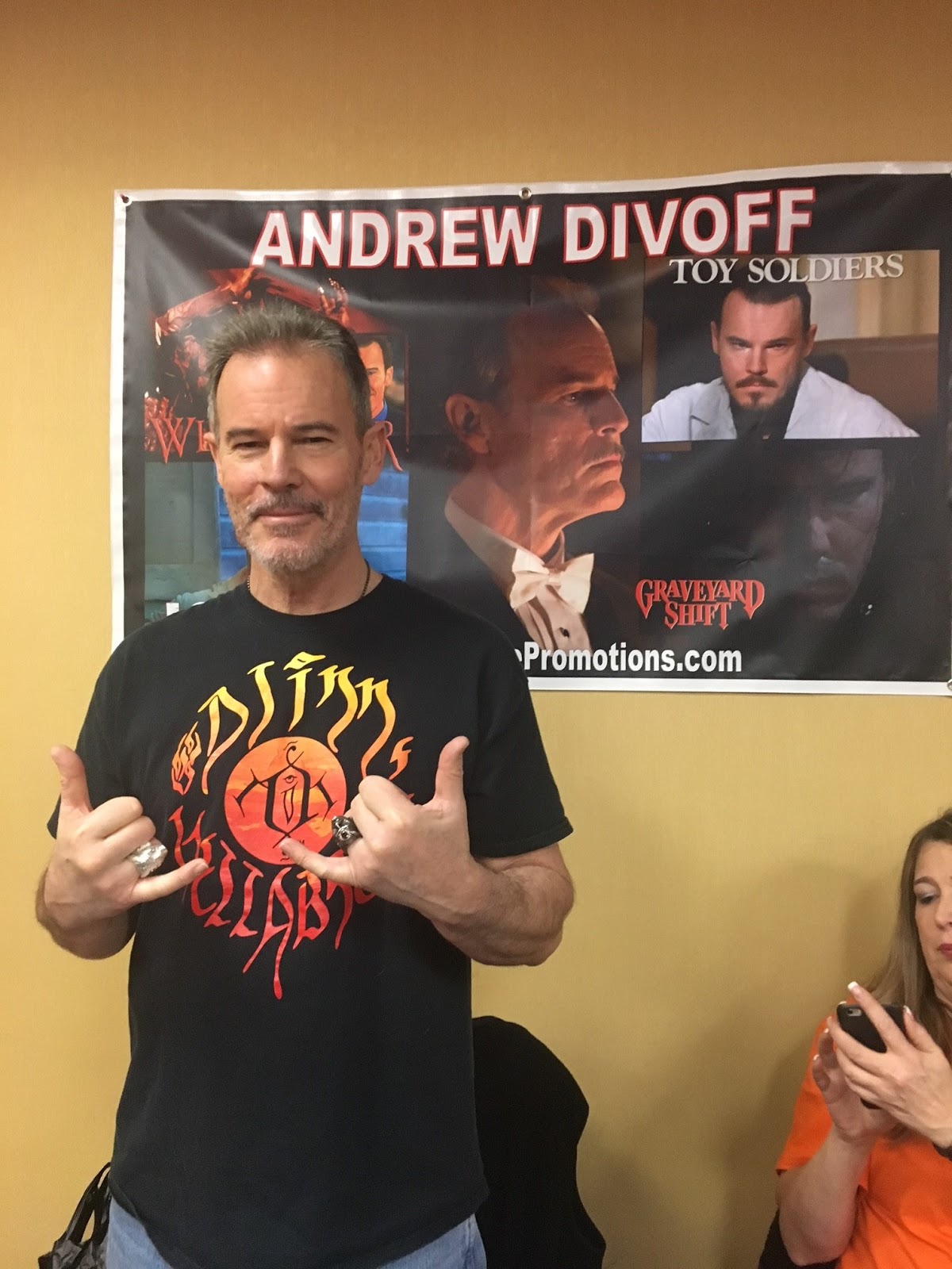 Thinking Pink: Pinky's Fandance - Andrew Divoff