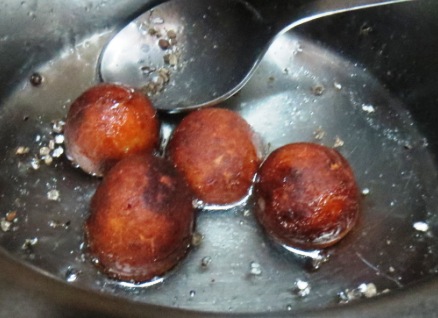 ಅಡಿಗೆ - Adige: Dry Jamoon