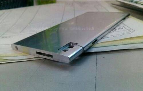Mobile phone: Huawei EDGE 4.9-inch 1080p 6.3mm aluminum body