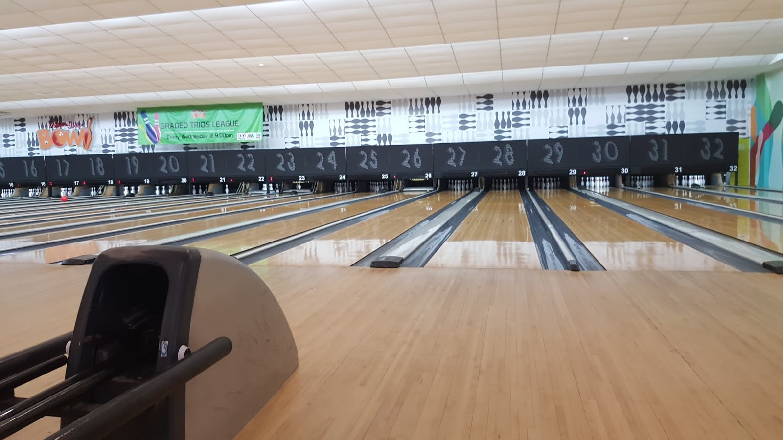 Meh Travel With Me!!: Wangsa Walk Mall - Bowling