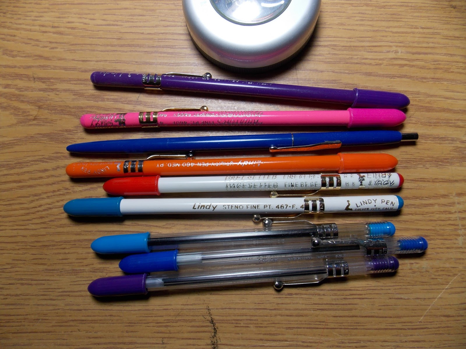 My Supply Room: Lindy Pens