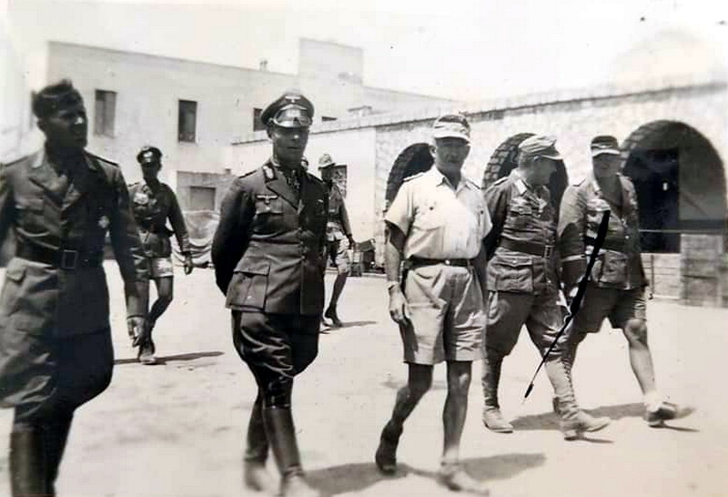 NAZI JERMAN: Foto Erwin Rommel Sebagai Panglima Afrikakorps
