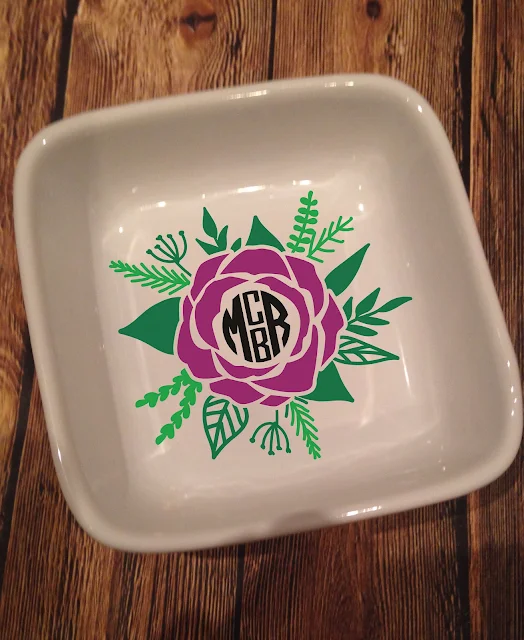 5 Ways to Style a Monogram - Silhouette School