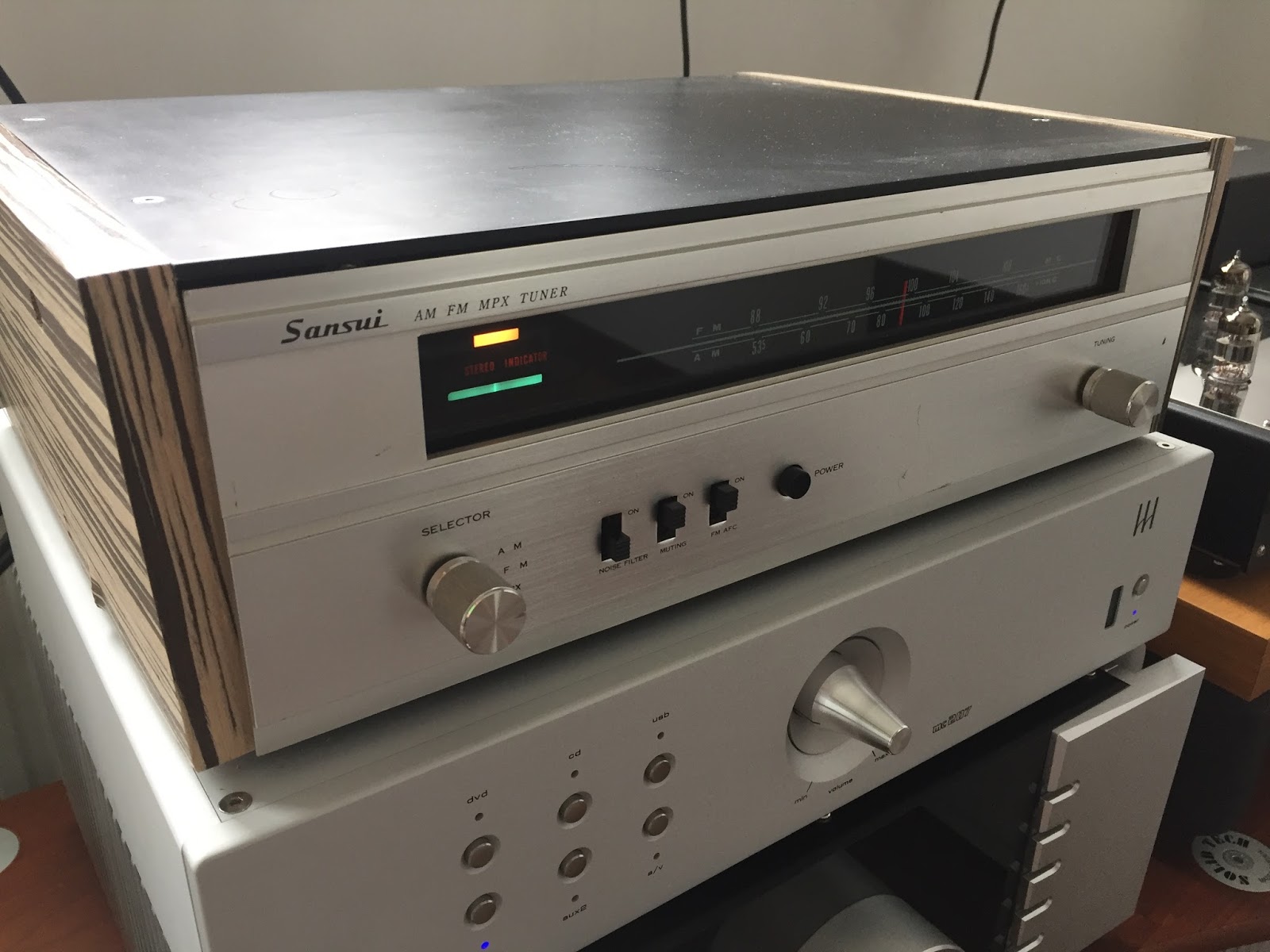 Stereo i Kolorowo - Underground: [Audio vintage]: radioodbiornik ...