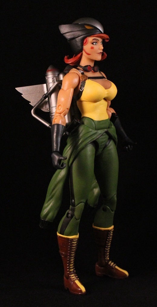 She's Fantastic: DC Bombshells - HAWKGIRL!