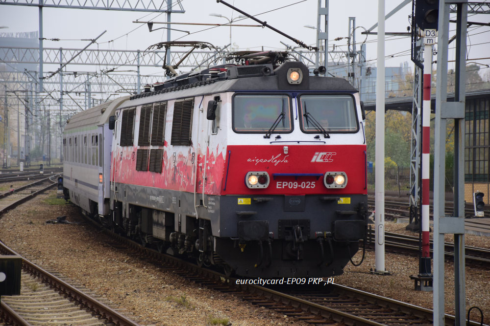 EuroCityCard- Slovenija : [ PL- PKP ] Serija vrsta e.lok EP09 še vozi do cca 2028 leta bo slovo ...