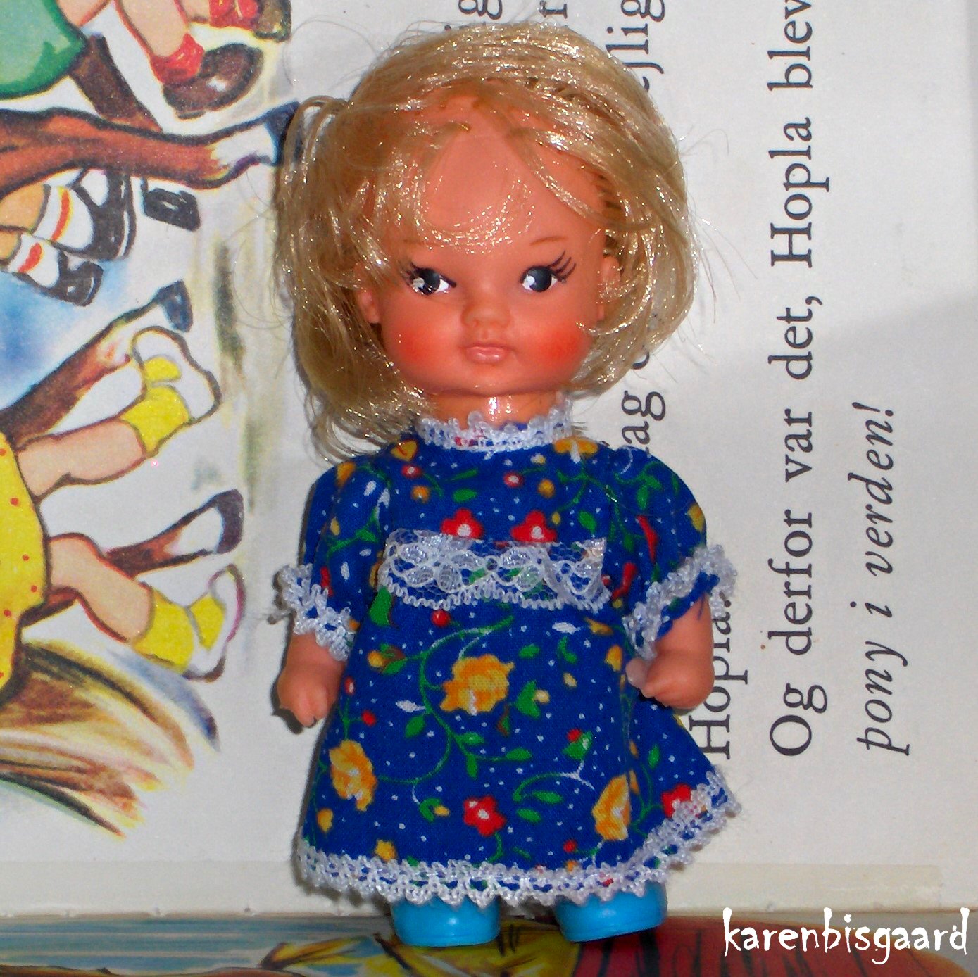 Karen`s Vintage Dolls Photography.: Ari dolls with hair 11 cm high ...