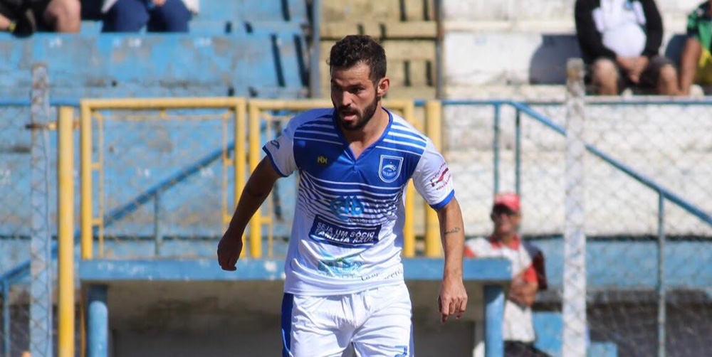 Gabriel Bonet comemora a classificação do Rio Claro na Copa Paulista ...