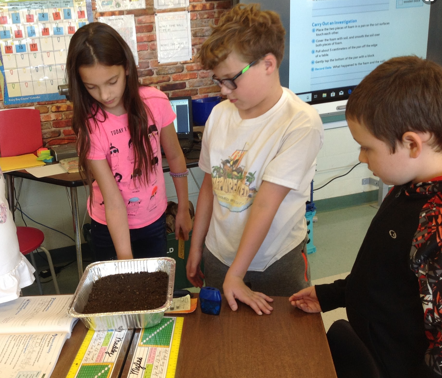 Team Gibbas: Rumbling Into Amazing Earthquakes