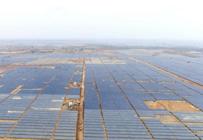TOP 10 SOLAR PROJECTS OF INDIA