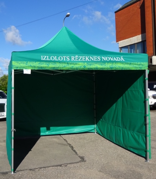 Teltis, nojumes, izstāžu aprīkojums, galdi ,krēsli : Alumīnija teltis.